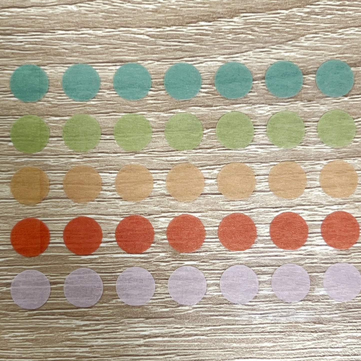 Dot Stickers – The Essential Calendar